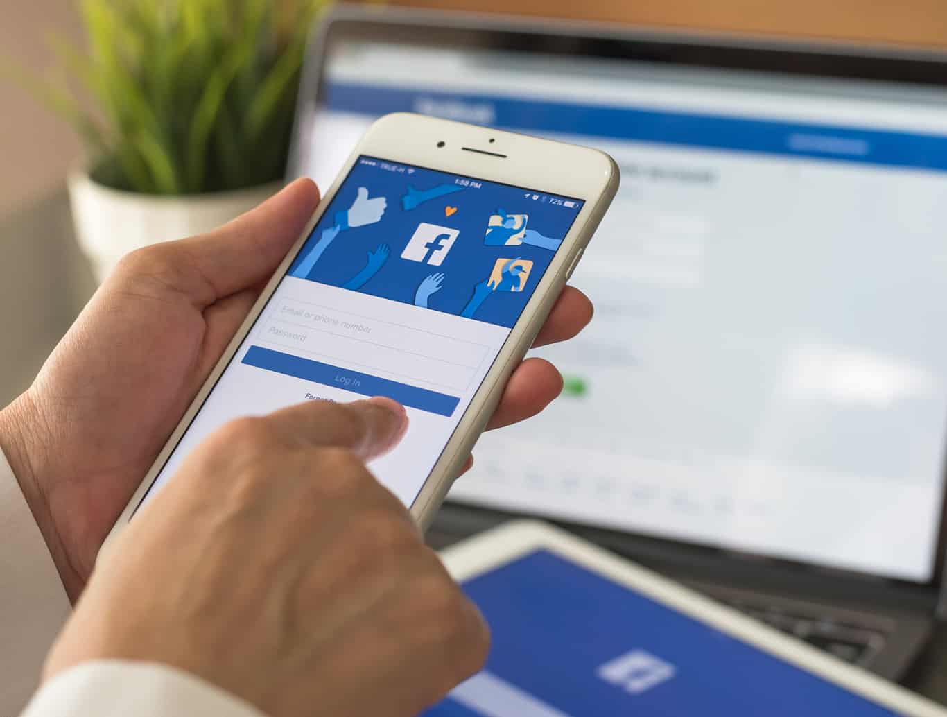 Post Job Ad on Facebook: All You Need to Know